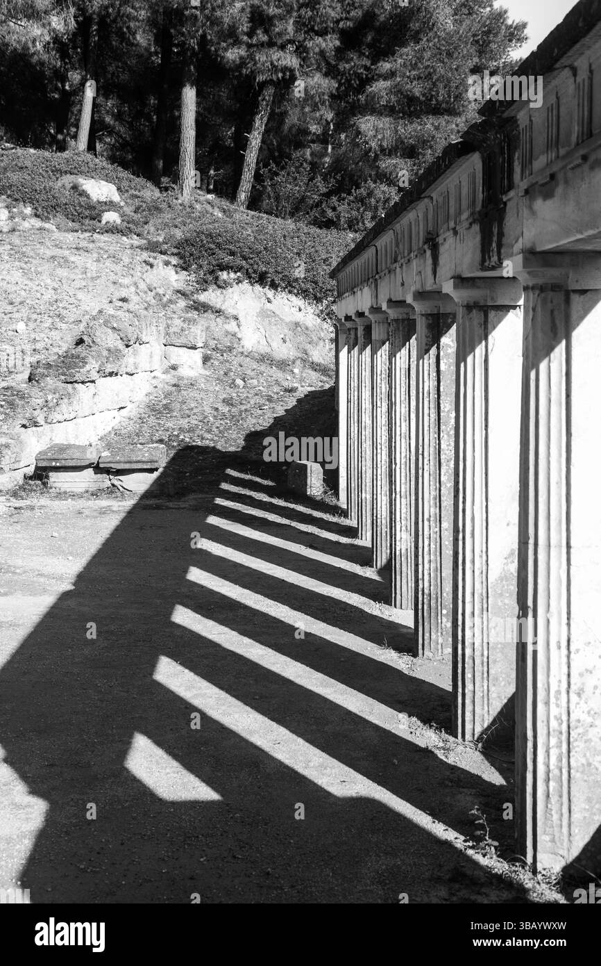 Sunlight casts bold shadows hi-res stock photography and images - Alamy