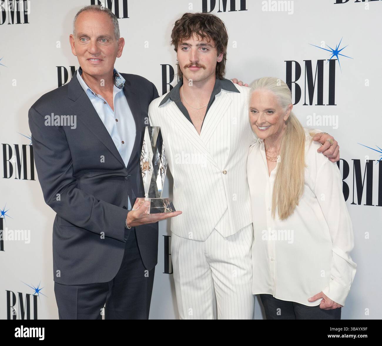 Los Angeles, USA. 13th May, 2025. (L-R) Mike O'Neill, Honoree Benson ...
