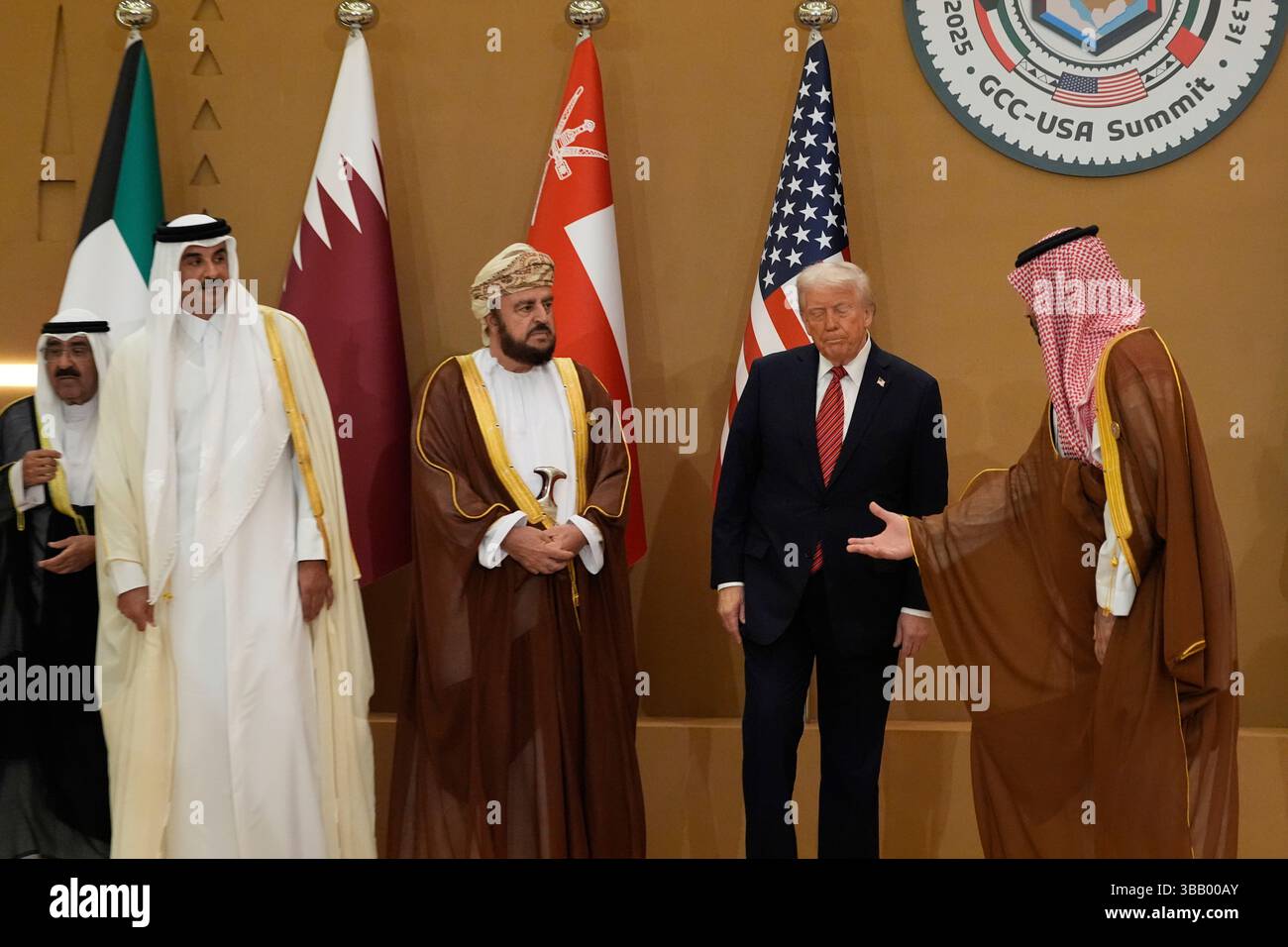 Saudi Crown Prince Mohammed bin Salman, right, welcomes President ...