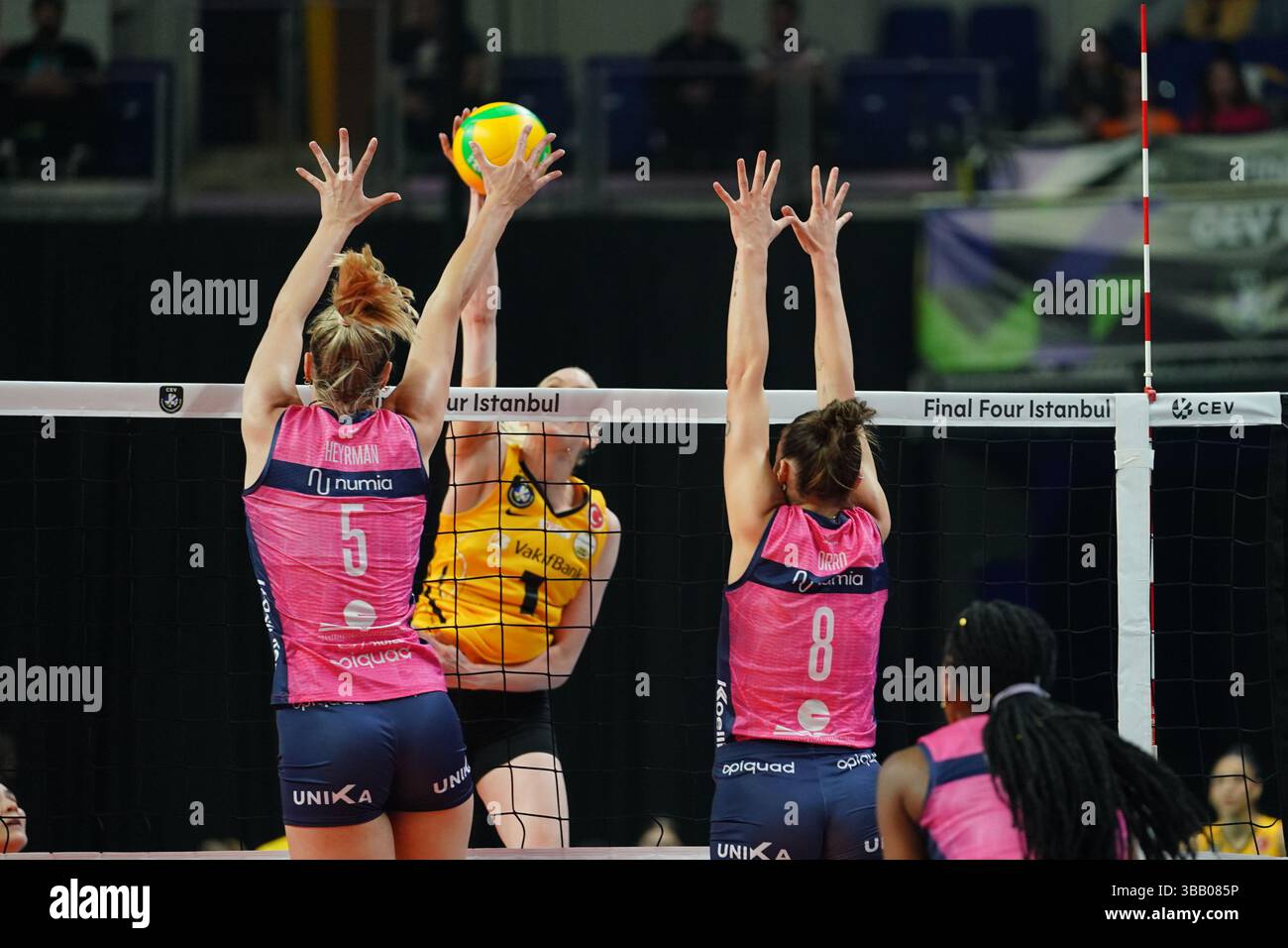 ISTANBUL, TURKIYE - MAY 04, 2025: Laura Heyrman and Alessia Orro in ...