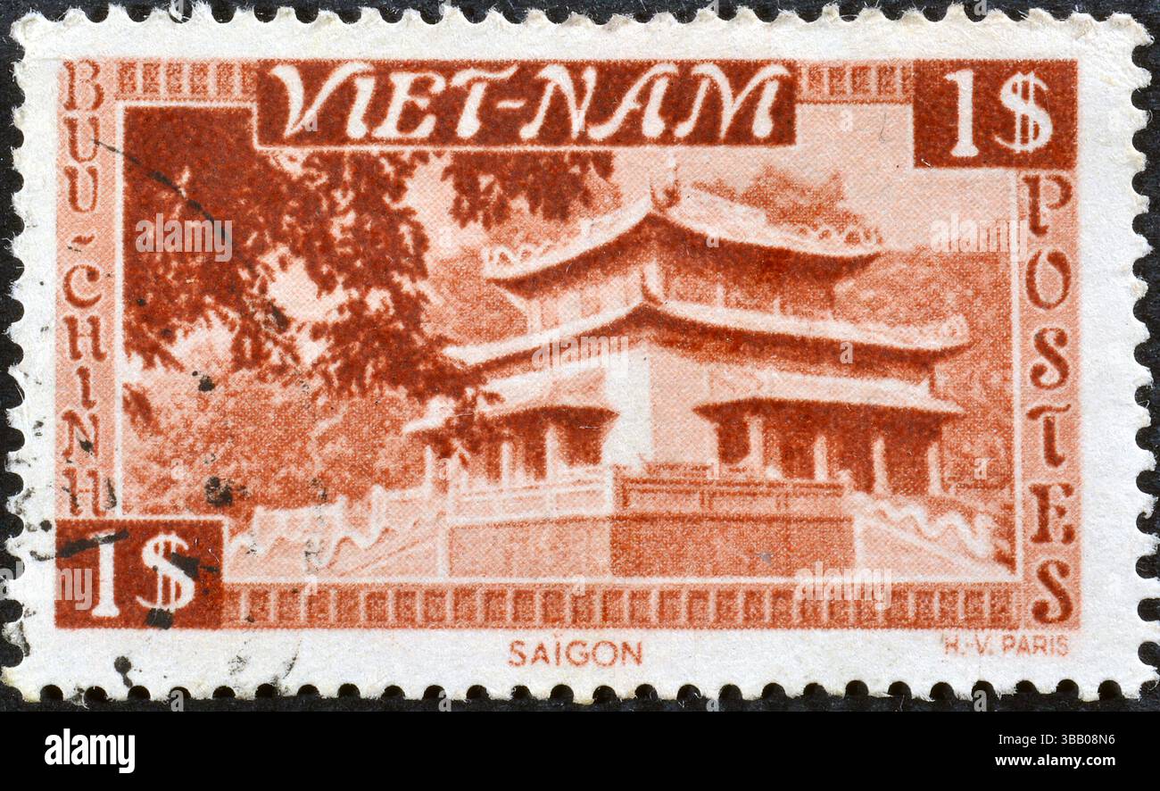 Cancelled postage stamp printed by South Vietnam, that shows Hùng King ...