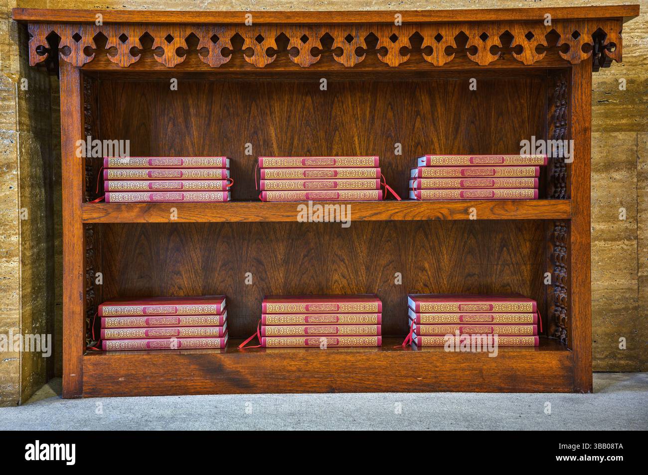 Quran Bookshelf in Al Fateh Grand Mosque, Manama, Bahrain Stock Photo ...