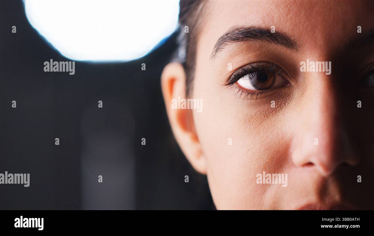 Close Up Young Woman's Face With Focus On Her Eyes Stock Photo - Alamy