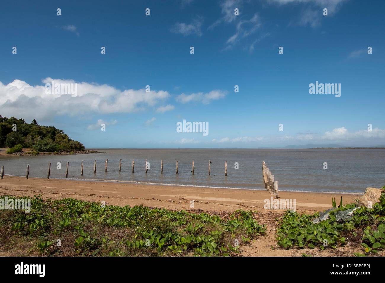 Conway reef hi-res stock photography and images - Alamy