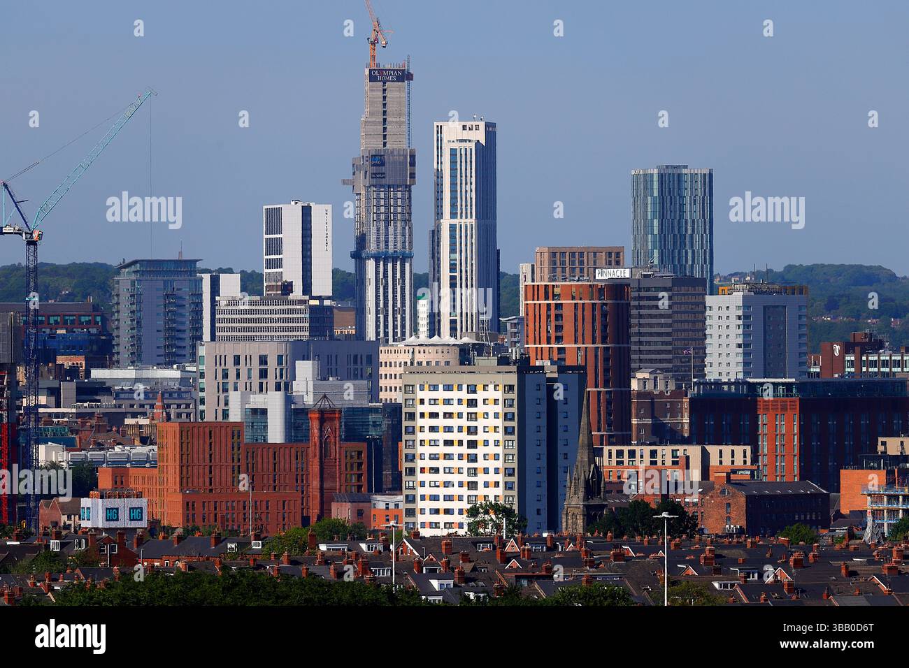 A view of Leeds City Centre with Cirrus House under construction, which ...