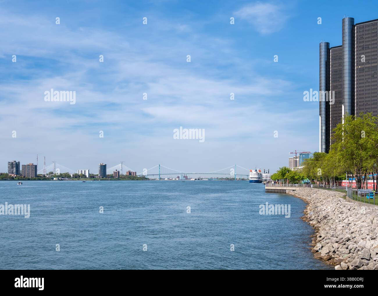Detroit River, Renaissance Center, Ambassador and Gordie Howe Bridges ...