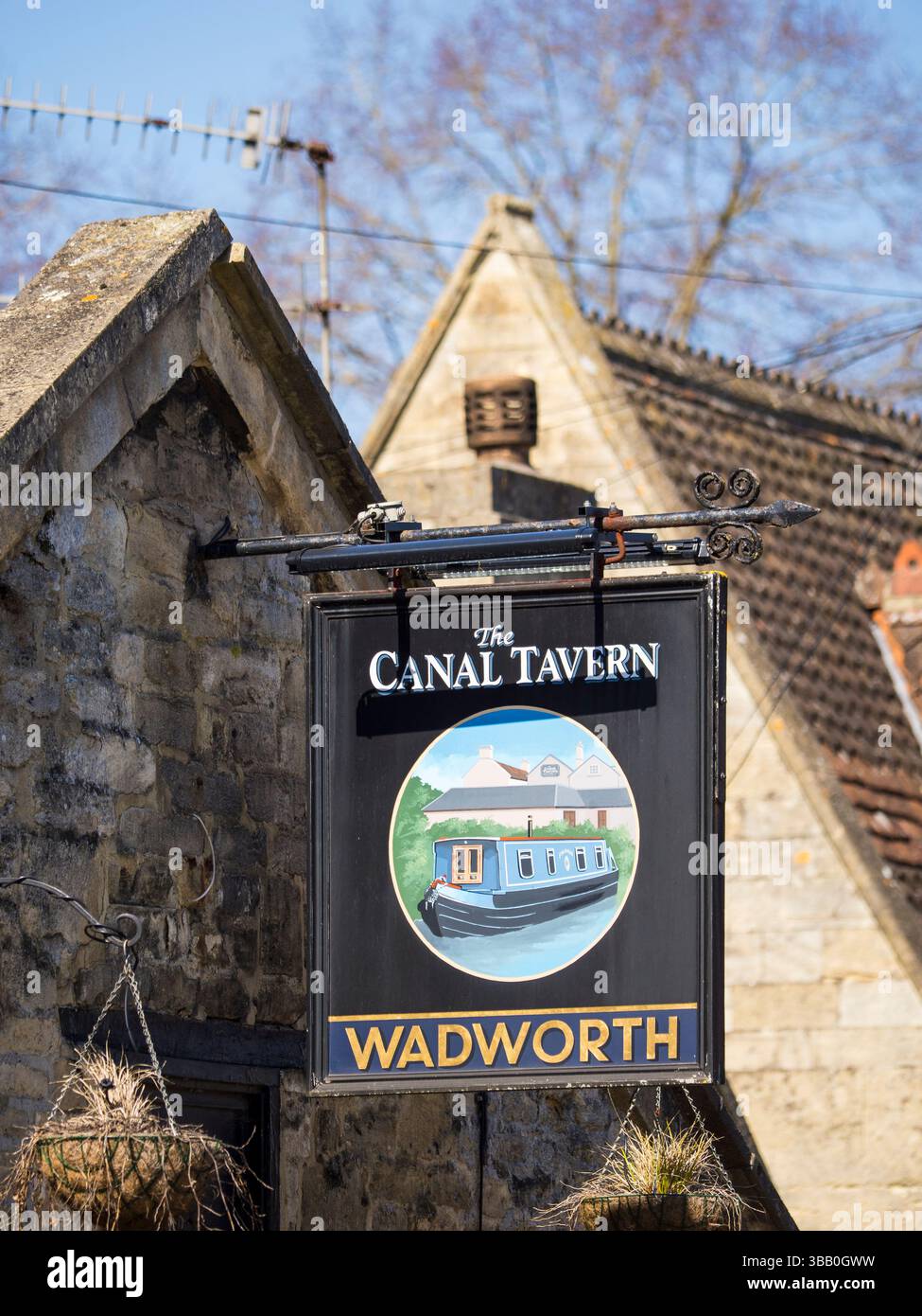 The Canal Tavern Pub Sign, Kennet and Avon Canal, Bradford-on-Avon ...