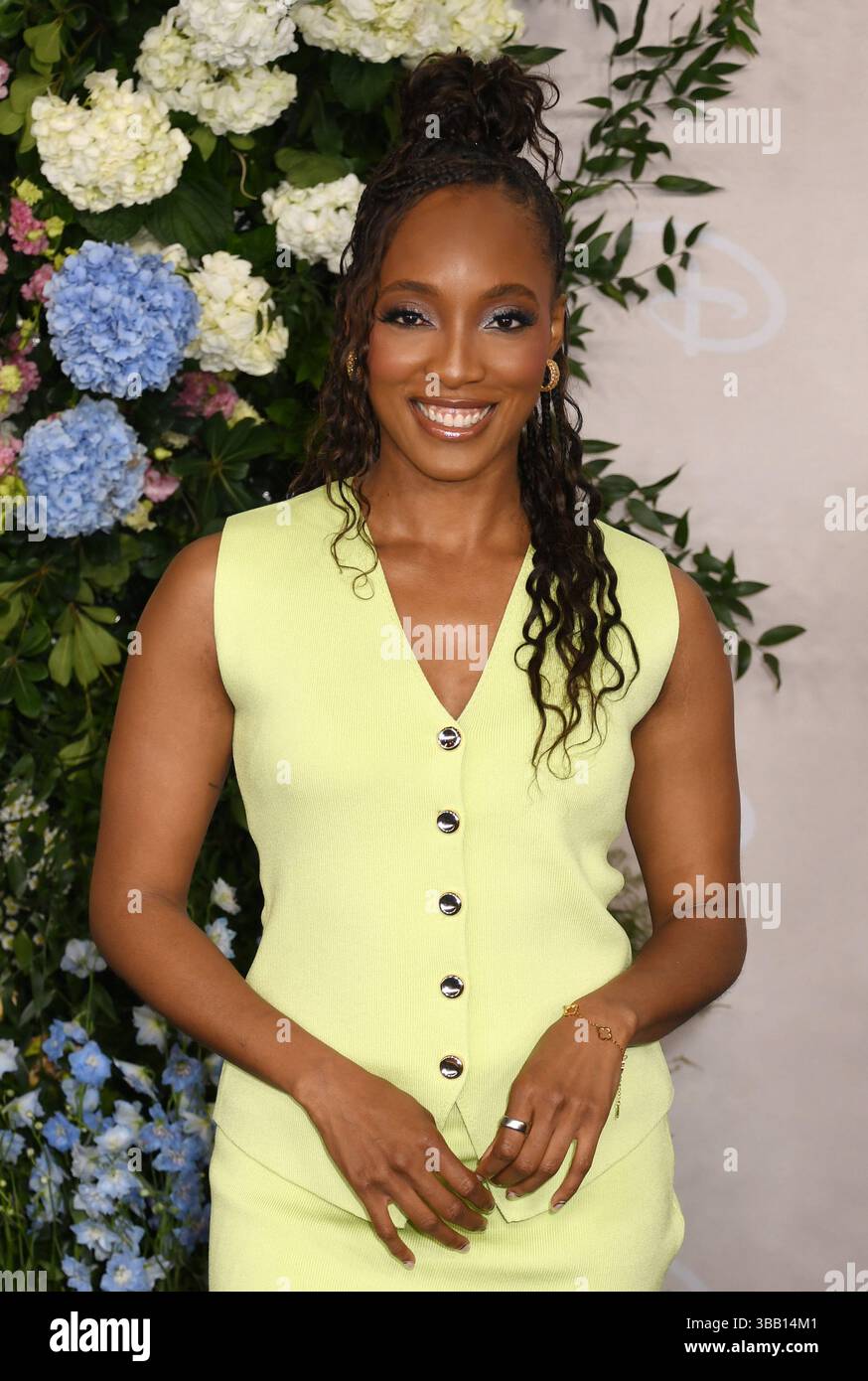 New York, NY, USA. 13th May, 2025. Iantha Richardson at the 2025 Disney ...