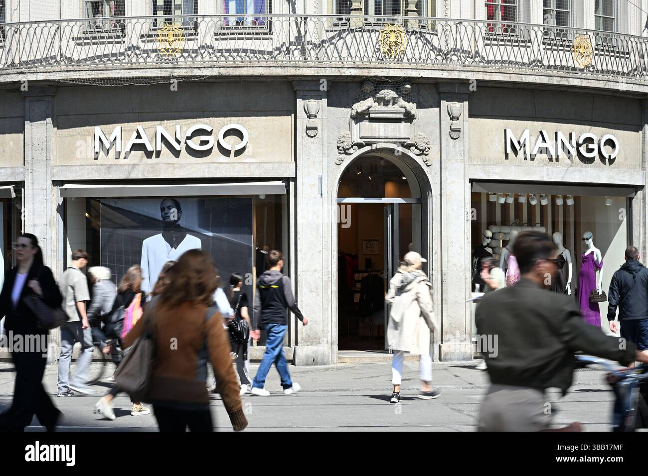 Munich, Deutschland. 13th May, 2025. MANGO, retail store. Clothing ...