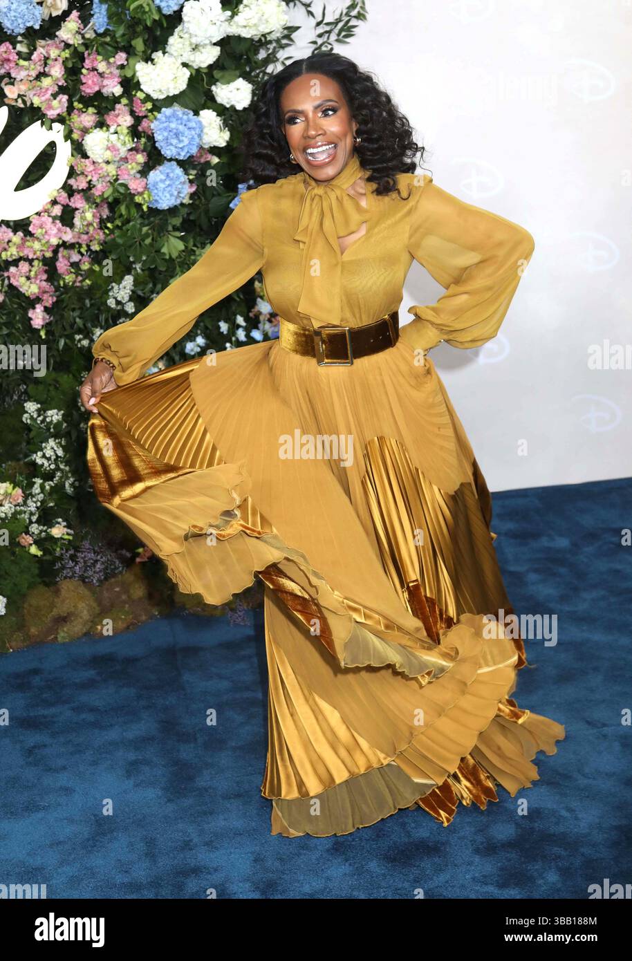 May 13, 2025, New York, New York, USA: Actor SHERYL LEE RALPH seen ...