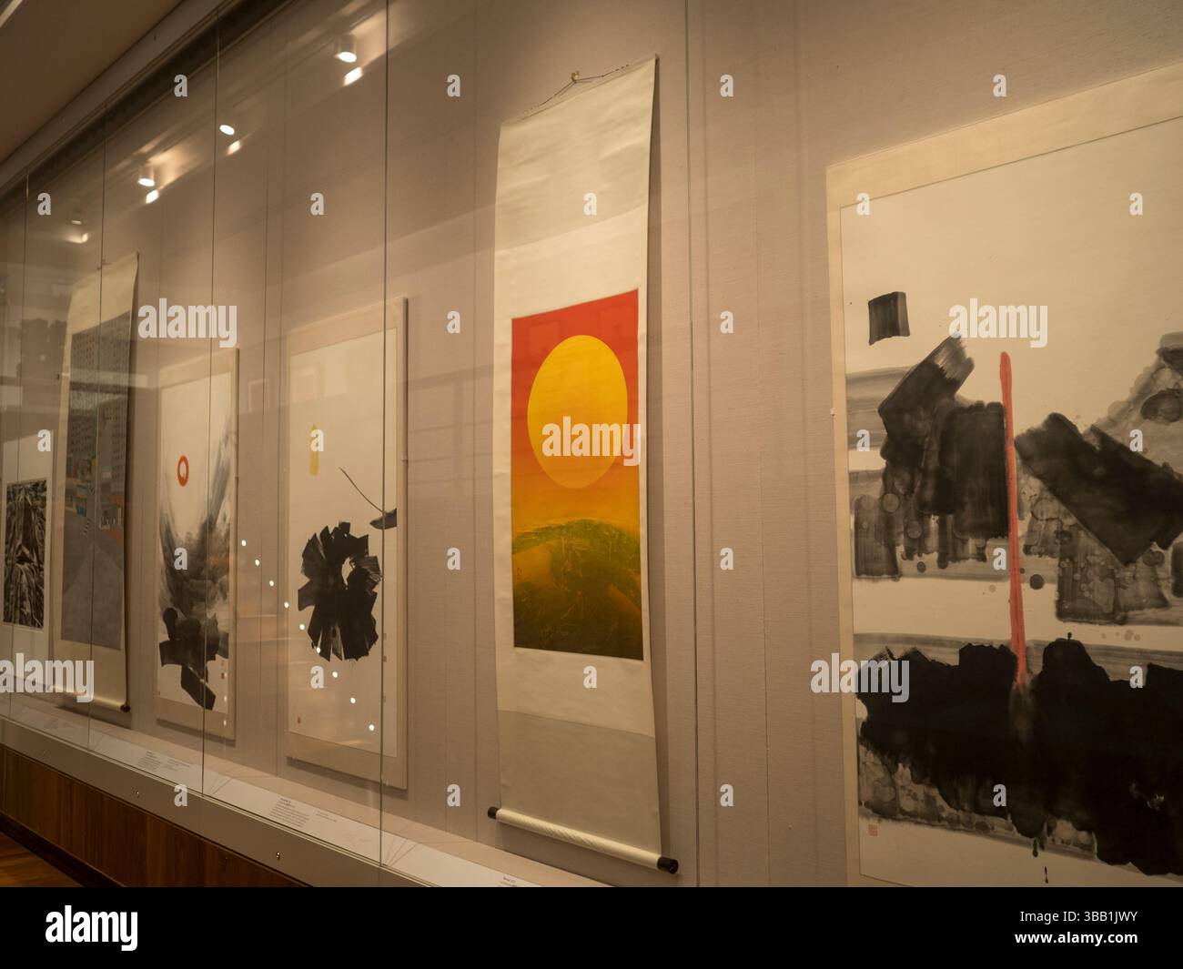 Liu Kuo-sung Sun Artwork, The Ashmolean Museum of Art and Archaeology ...