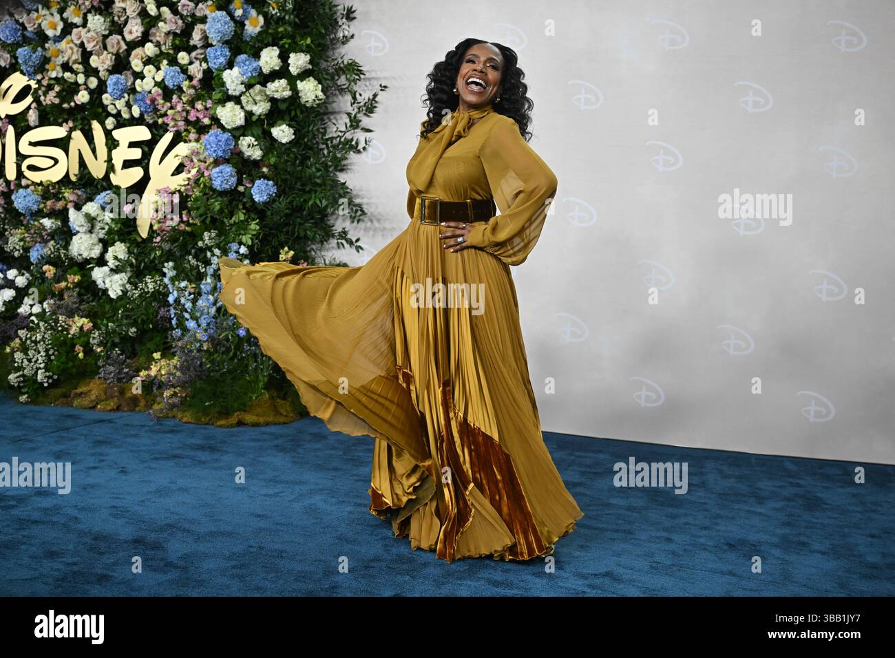 Sheryl Lee Ralph Stock Photo - Alamy