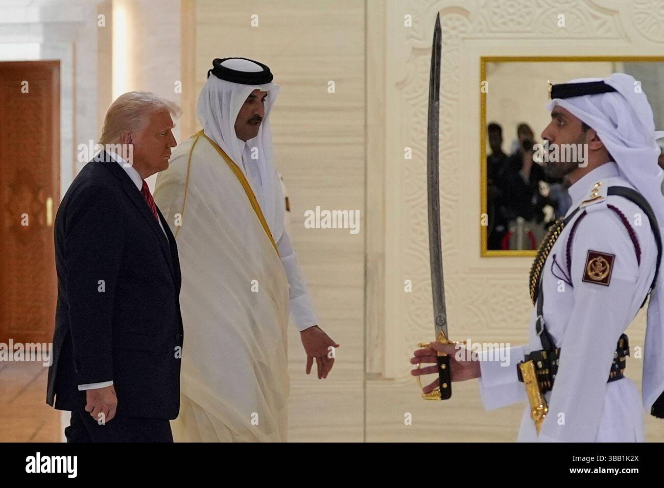 President Donald Trump and Qatar's Emir Sheikh Tamim bin Hamad Al Thani ...