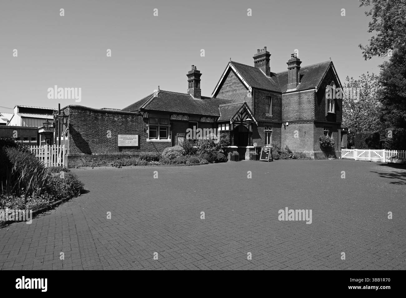 West sheffield Black and White Stock Photos & Images - Alamy