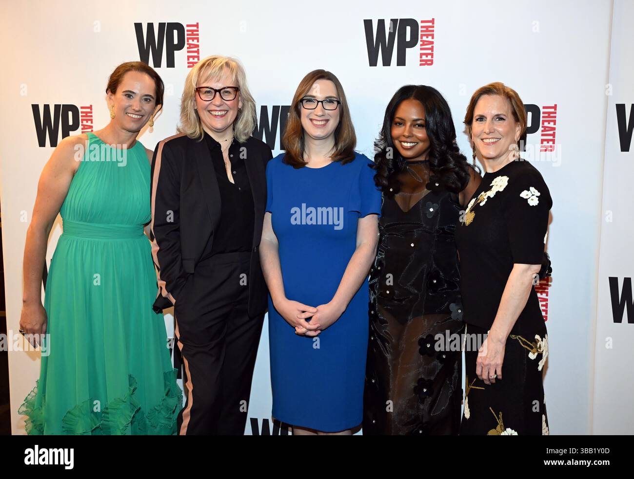 May 12, 2025, New York, Ny, United States: Dune Thorne, Lisa McNulty ...