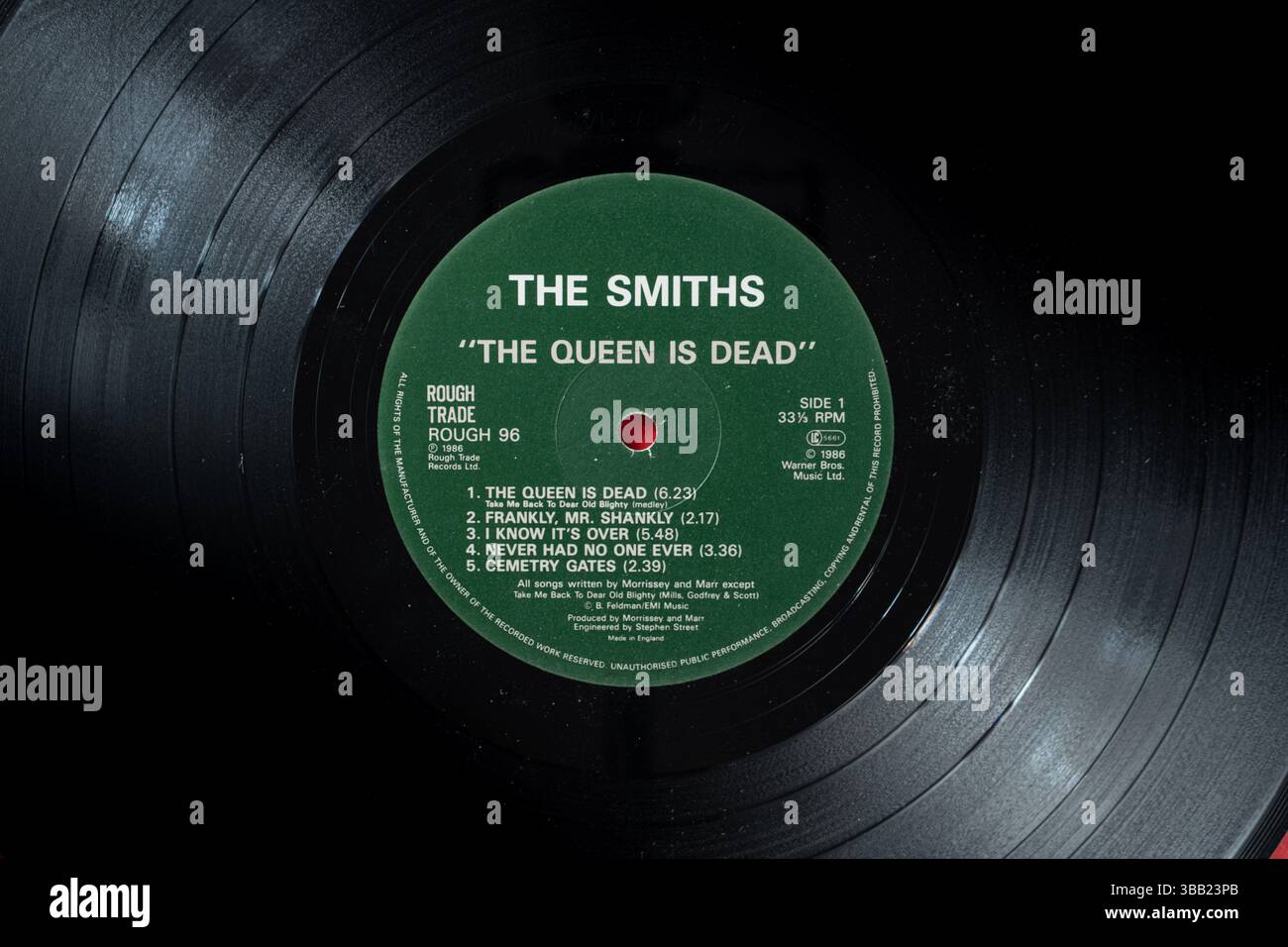 The smith’s the queen is dead hi-res stock photography and images - Alamy