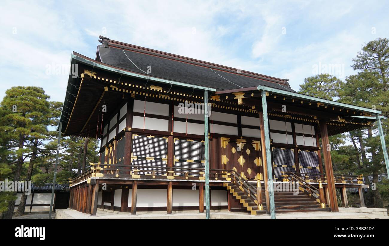 Autumn in Kyoto: Scenic Shrines and Temples for Fall Foliage Tourism ...