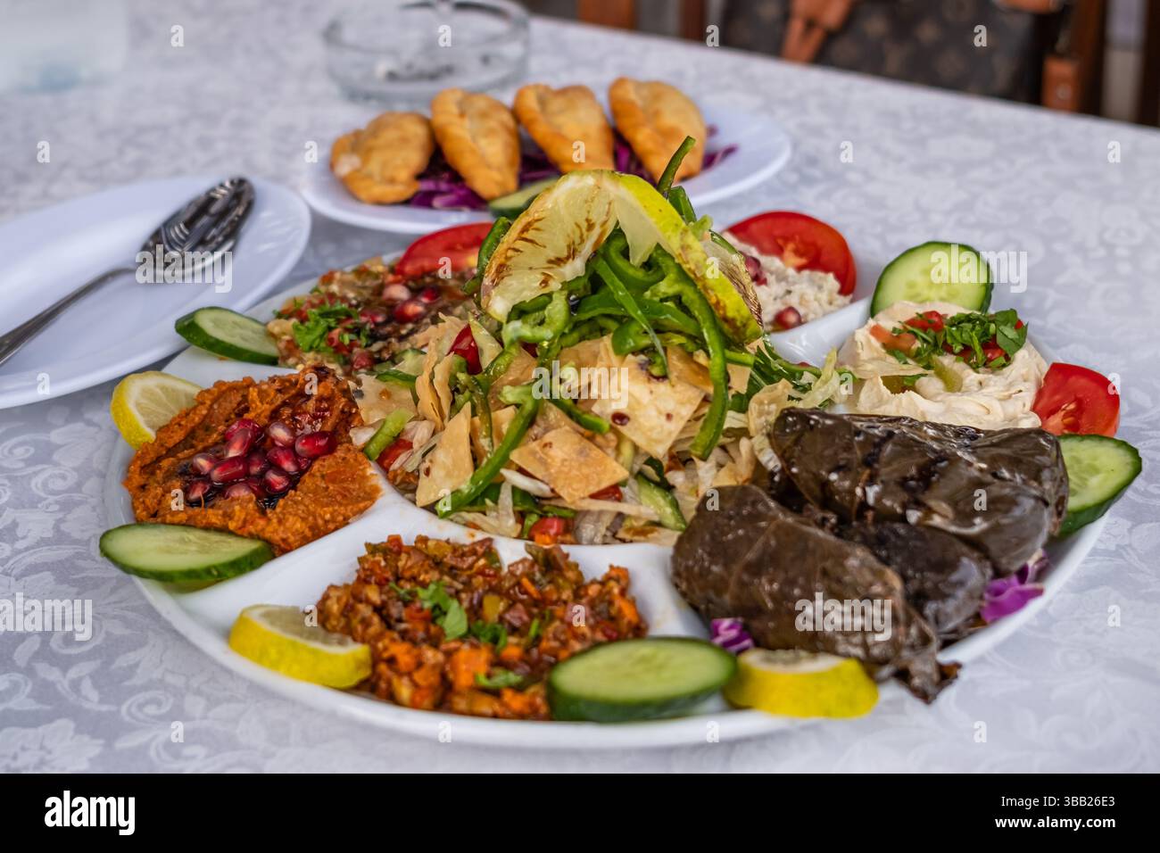 Middle Eastern traditional dinner. Authentic arabian cuisine food ...