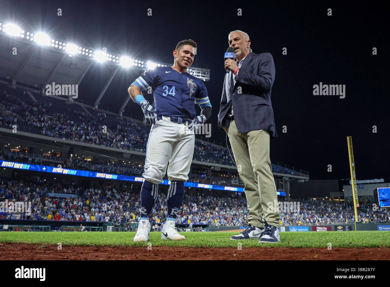 May 9, 2025: Kansas City Royals catcher Freddy Fermin (34) is ...
