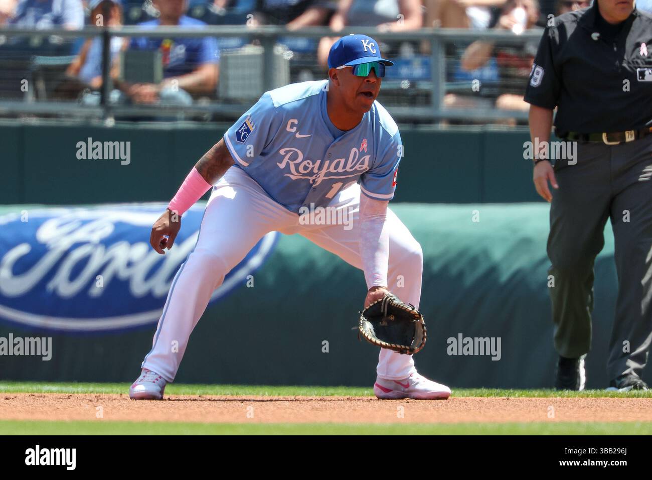 Kansas City, MO, USA. 11th May, 2025. Kansas City Royals first baseman ...