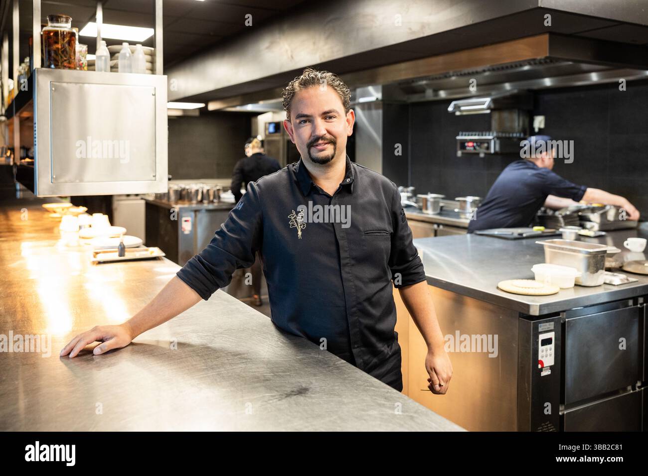 ZWOLLE - Chef Nelson Tanate in the kitchen of the Librije. The ...