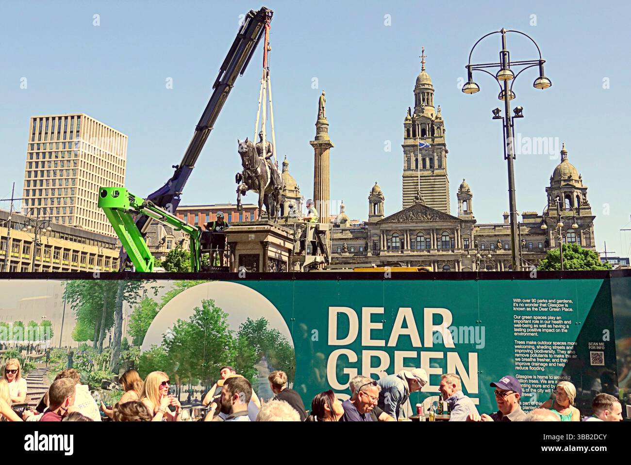 Glasgow, Scotland, UK. 14th May, 2025. Prince albert statue hoisted ...