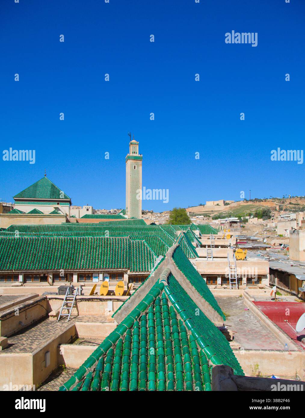 Morocco, Fès, Medina, skyline, roofs, minaret Stock Photo - Alamy