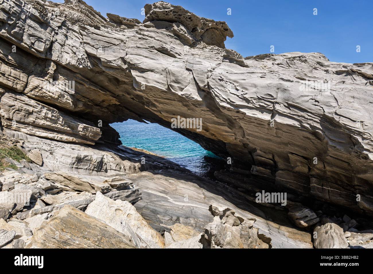 Stunning big natural arc hi-res stock photography and images - Alamy