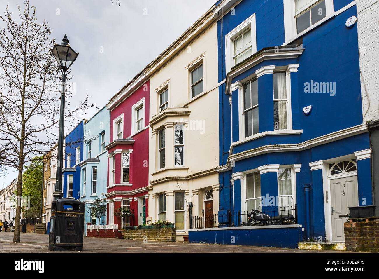 Vibrant Colourful Houses of Notting Hill with Classic London ...