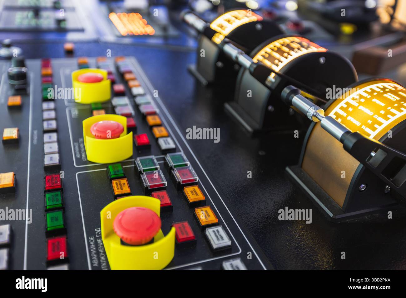 Close up industrial monitoring dashboard hi-res stock photography and images - Alamy