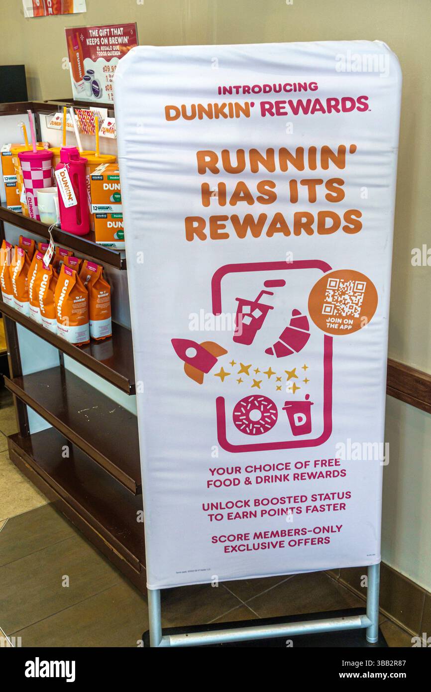 Miami Florida,Brickell Financial District,SW 1st Avenue,Dunkin' Donuts ...