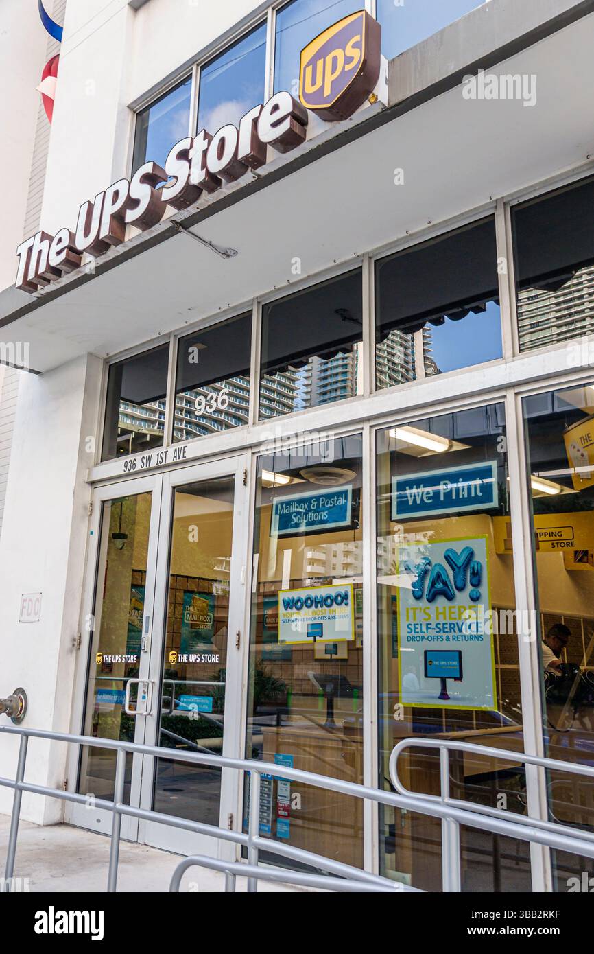 Miami Florida,Brickell Financial District,SW 1st Avenue,outside ...