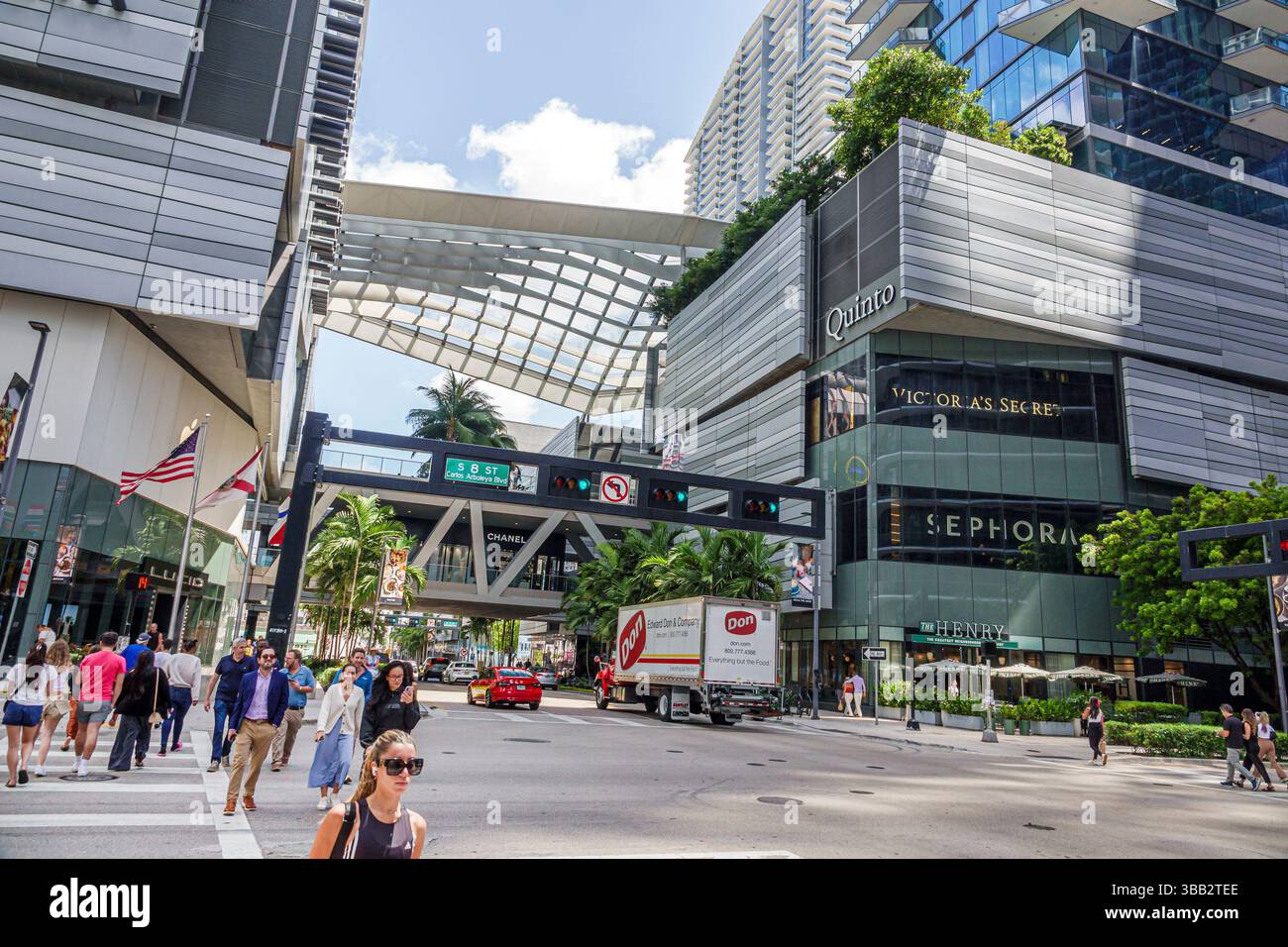 Miami Florida,Brickell Financial District,SW 8th Street Tamiami Trail ...