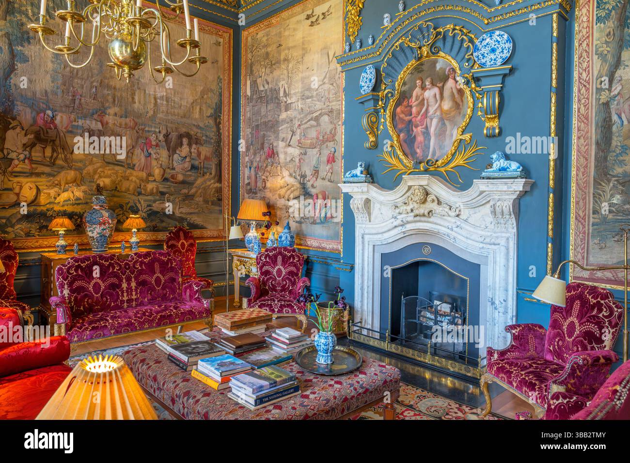 Castle howard interior hi-res stock photography and images - Alamy