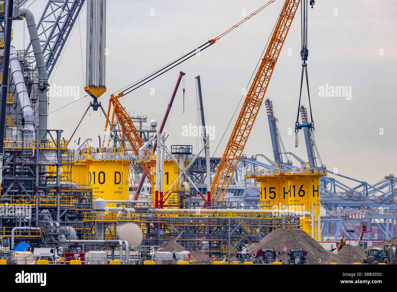 Kranschiff Seaway Strashnov. Im Heckbereich befindet sich ein Kran, der ...