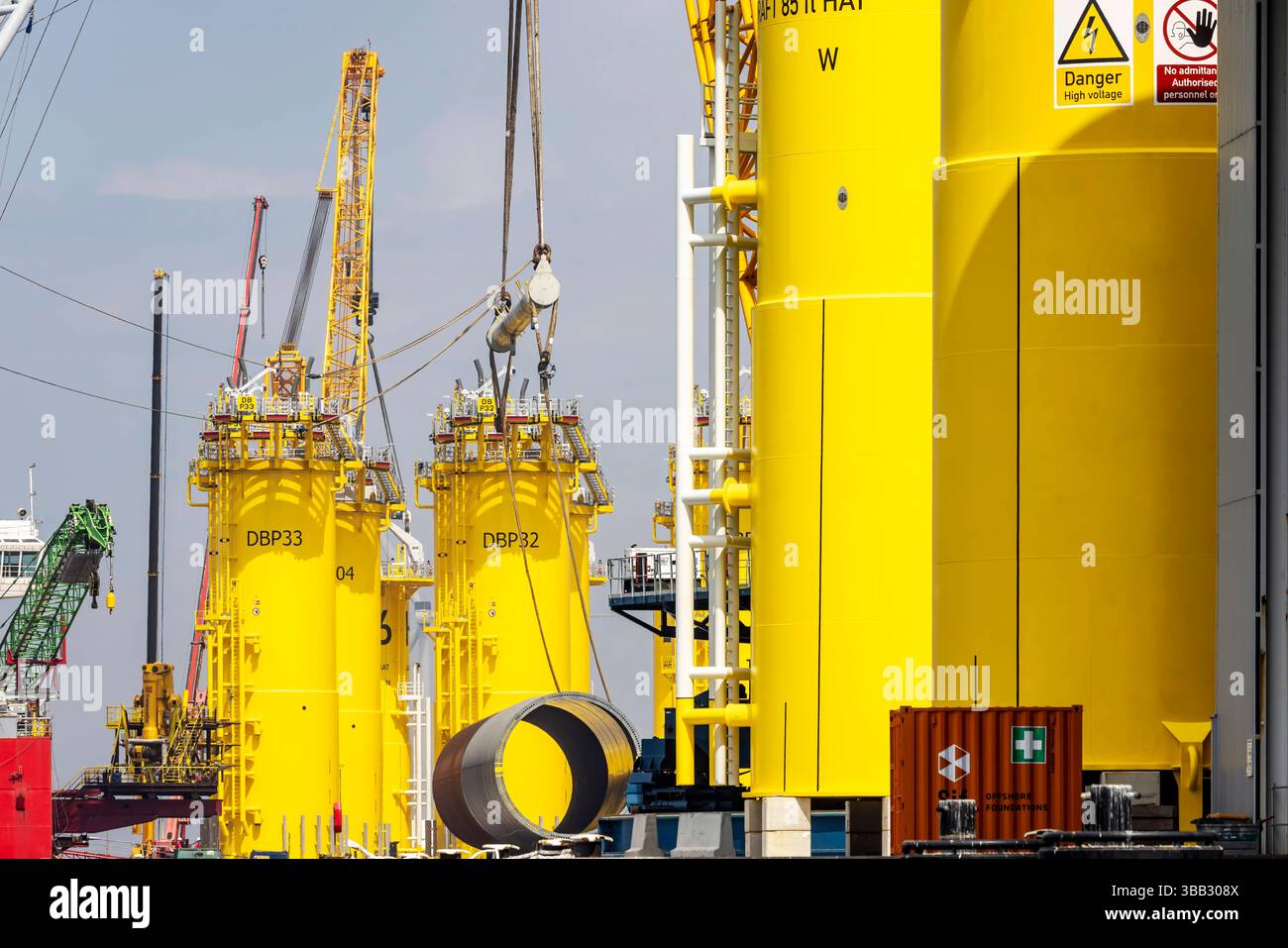 SIF Offshore Foundations, Produktion von Monopiles für Offshore ...