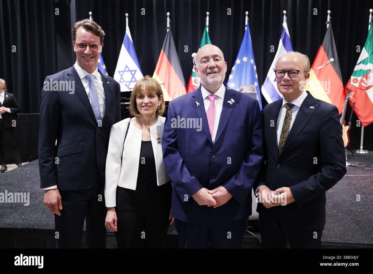 Duesseldorf, Germany. 14th May, 2025. Hendrik Wüst (l-r), Minister ...