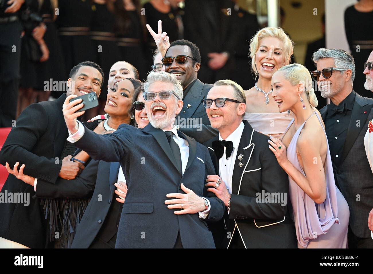 Greg Tarzan Davis, Angela Bassett, Tom Cruise, Tramell Tillman, Hannah ...