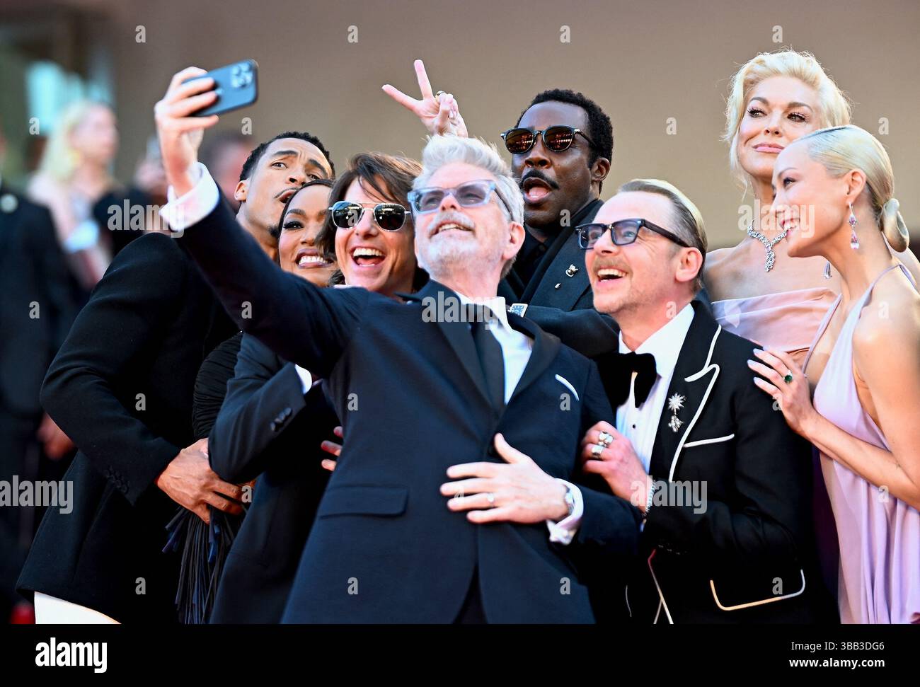 Tom Cruise, Hayley Atwell, Simon Pegg, Pom Klementieff, Angela Bassett ...