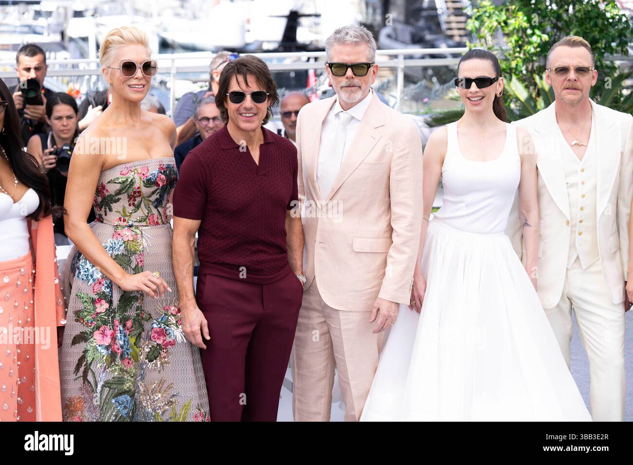 Greg Tarzan Davis, Angela Bassett, Hannah Waddingham, Tom Cruise ...