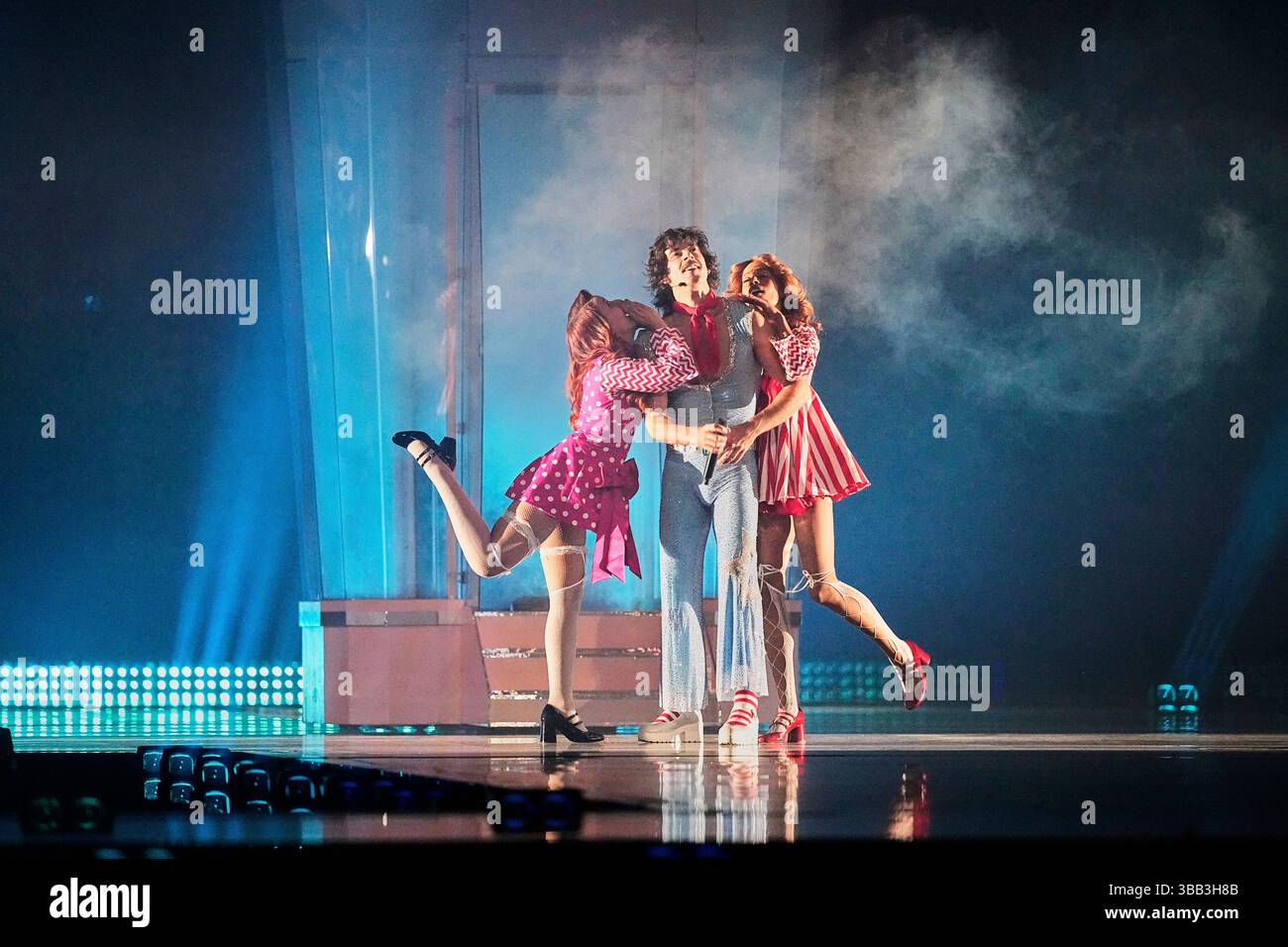 Go-Jo from Australia performs the song "Milkshake Man" during the dress ...