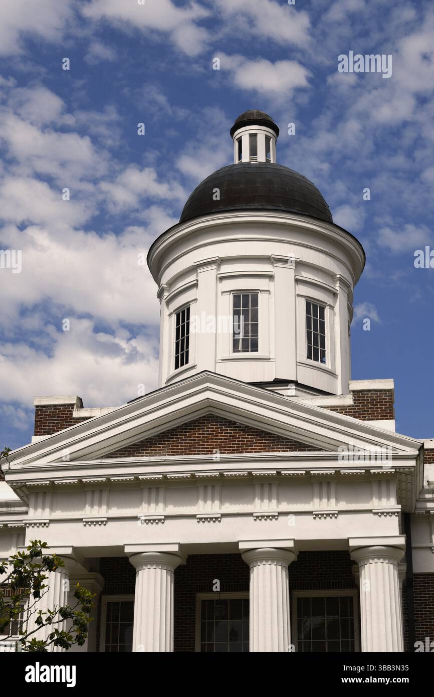 The Madison Mississippi, county courthouse Stock Photo - Alamy