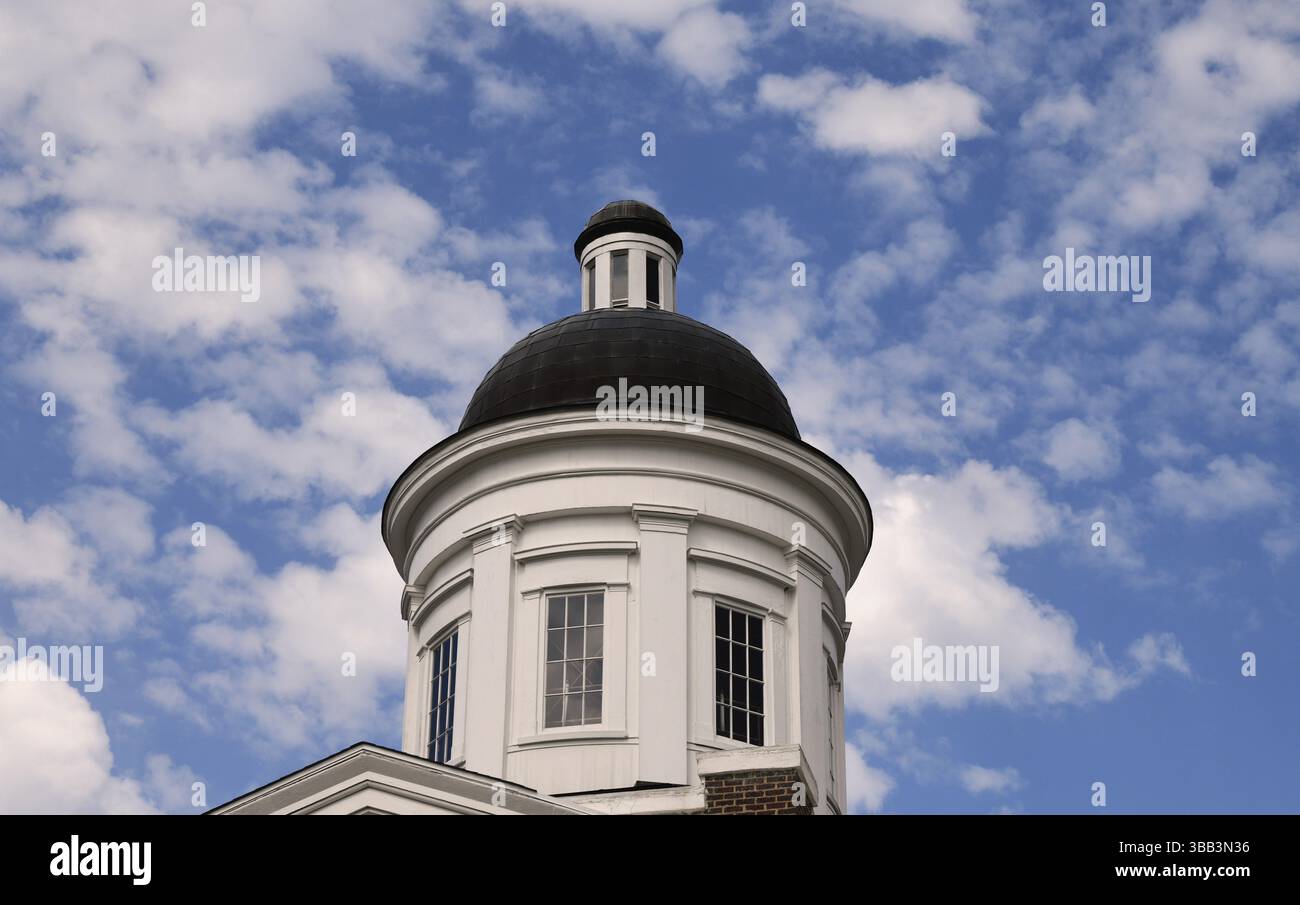 The Madison Mississippi, county courthouse Stock Photo - Alamy