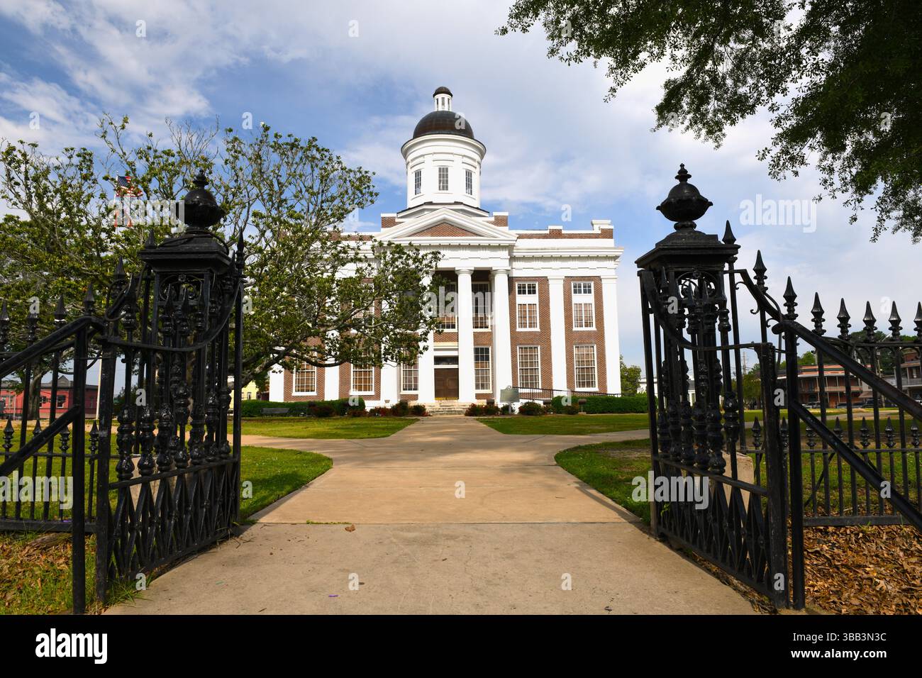 The Madison Mississippi, county courthouse Stock Photo - Alamy