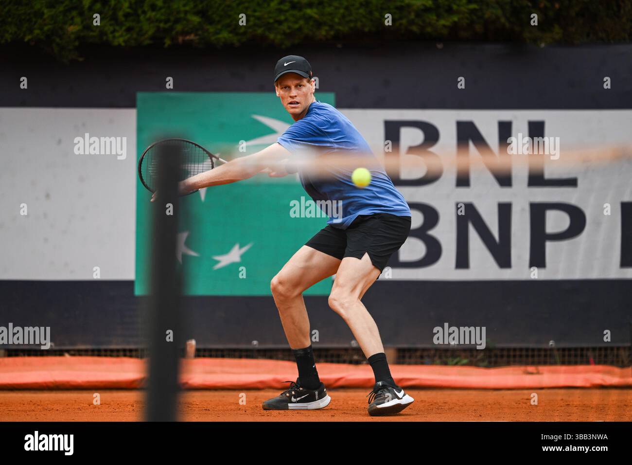 Rome, Italy. 14th May, 2025. Jannik Sinner warms up prior to the ...