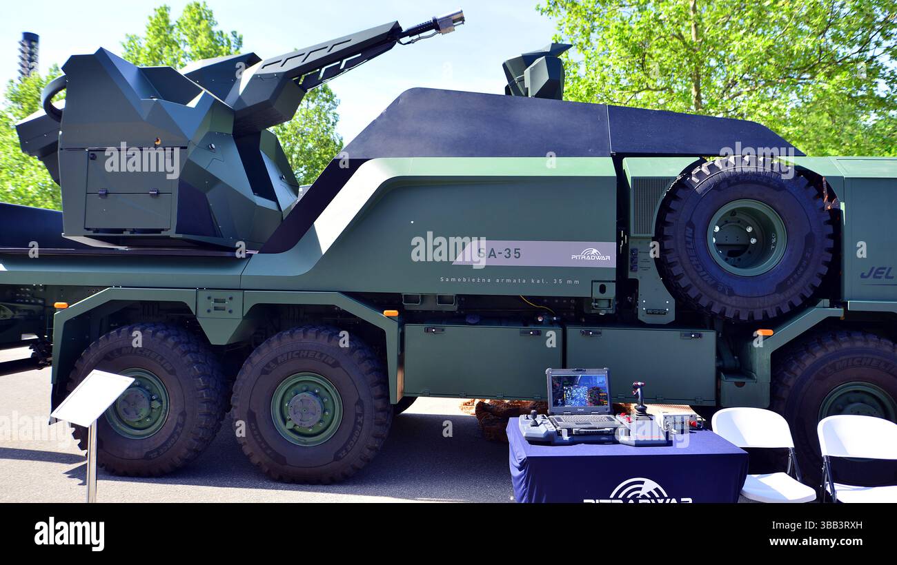 Warsaw, Poland. 7 May 2025. Self-propelled 35 mm SA-35 gun manufactured ...