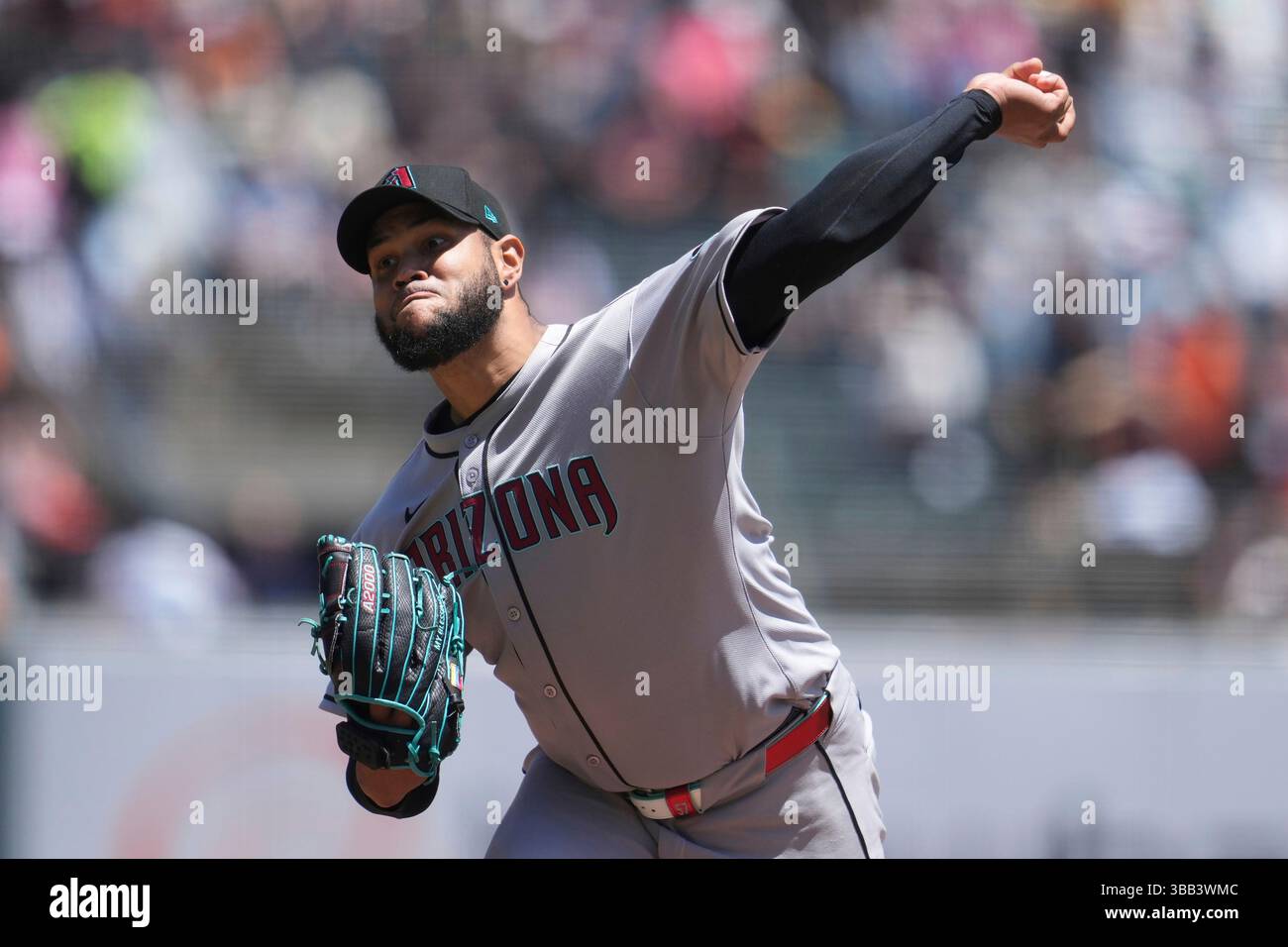 Arizona Diamondbacks pitcher Eduardo Rodriguez throws against the San ...