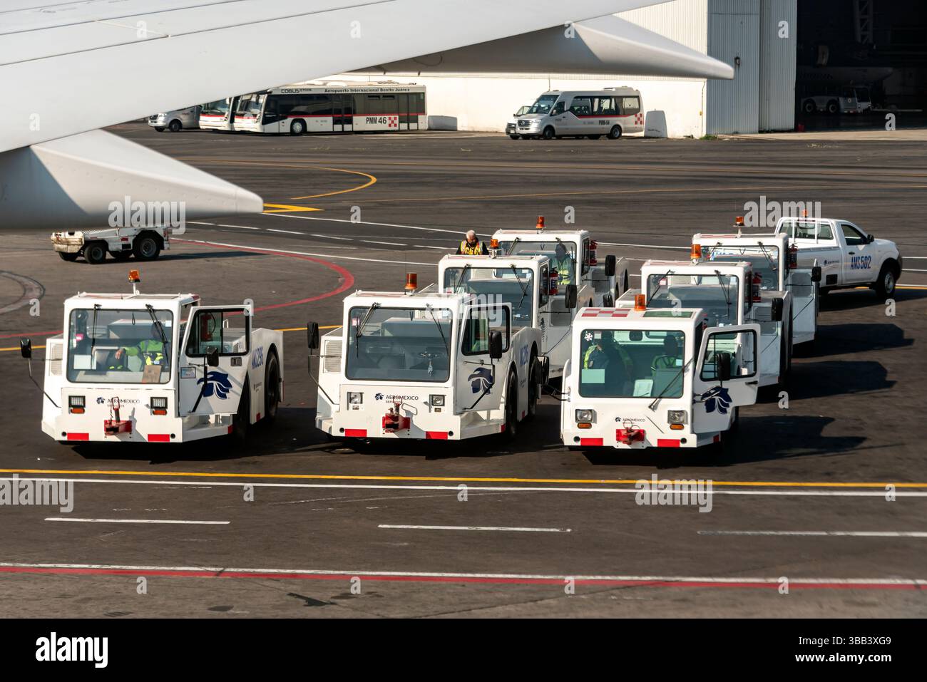 Mexico City Airport Scene Stock Photo - Alamy