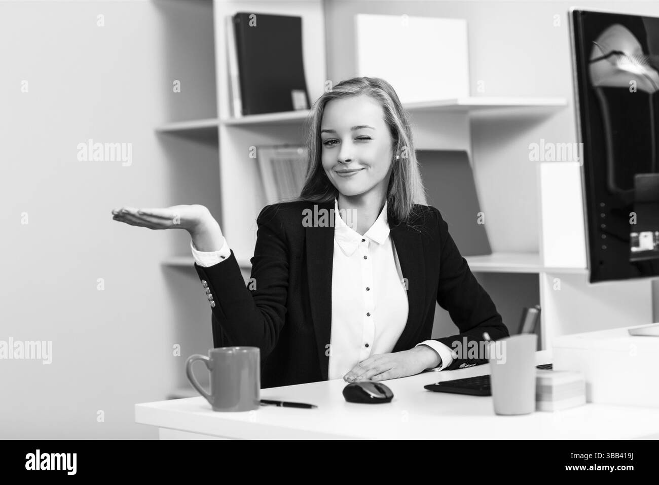 Wink rack hi-res stock photography and images - Alamy