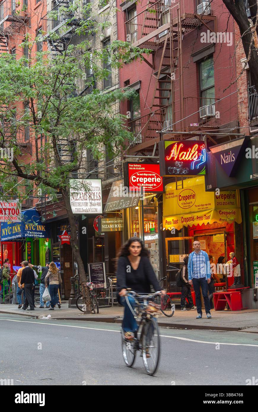 New York City, USA, Retro Neon Signs, Shops, Bars, Bleecker Street ...
